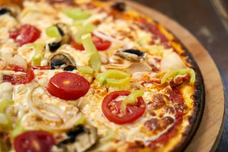 How Big is a 10-Inch Pizza (Variation of Pizza Sizes)?